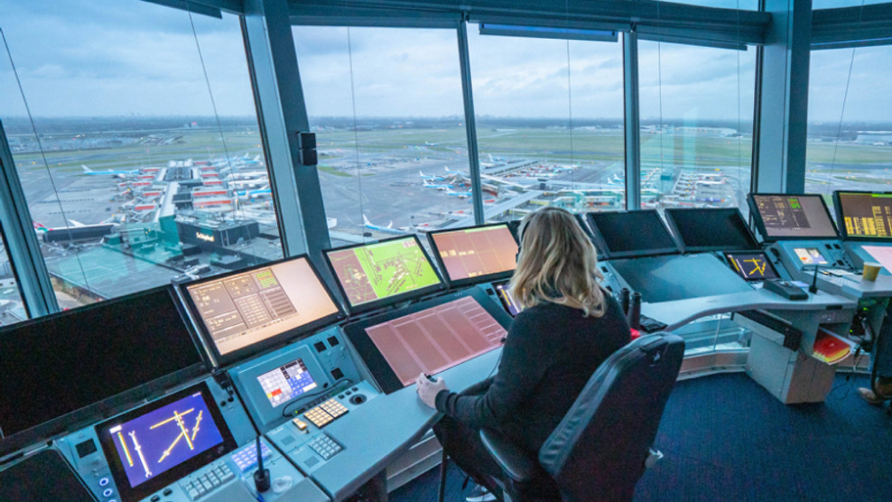 15-Inch Touchscreen Monitors and Displays | Beetronics